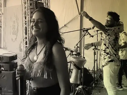 Roce Bands & Wedding Traditions Goa | Weddings De Goa