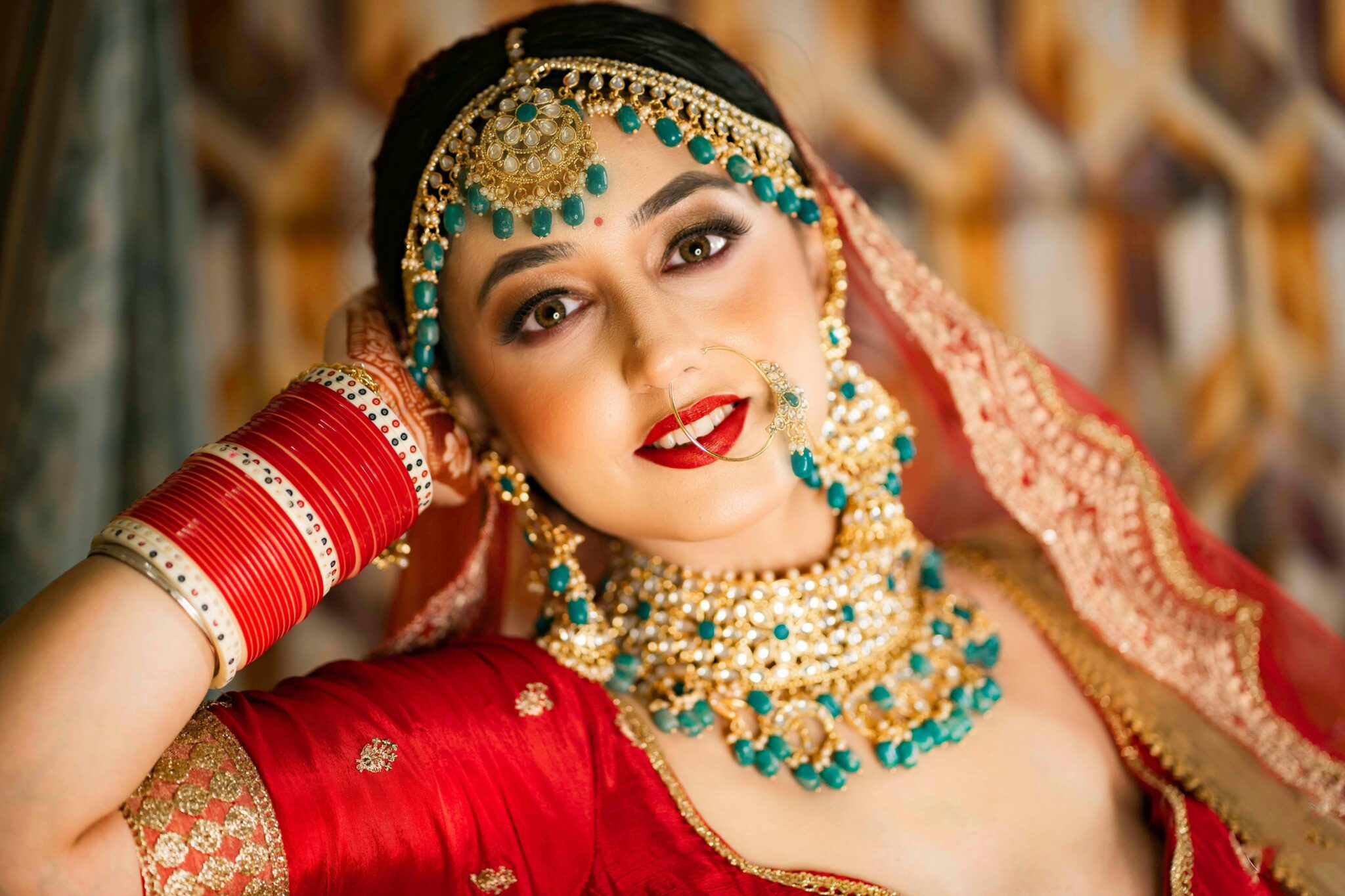Stunning Types of Maang Tikas to Elevate Your Bridal Look! | Weddings ...