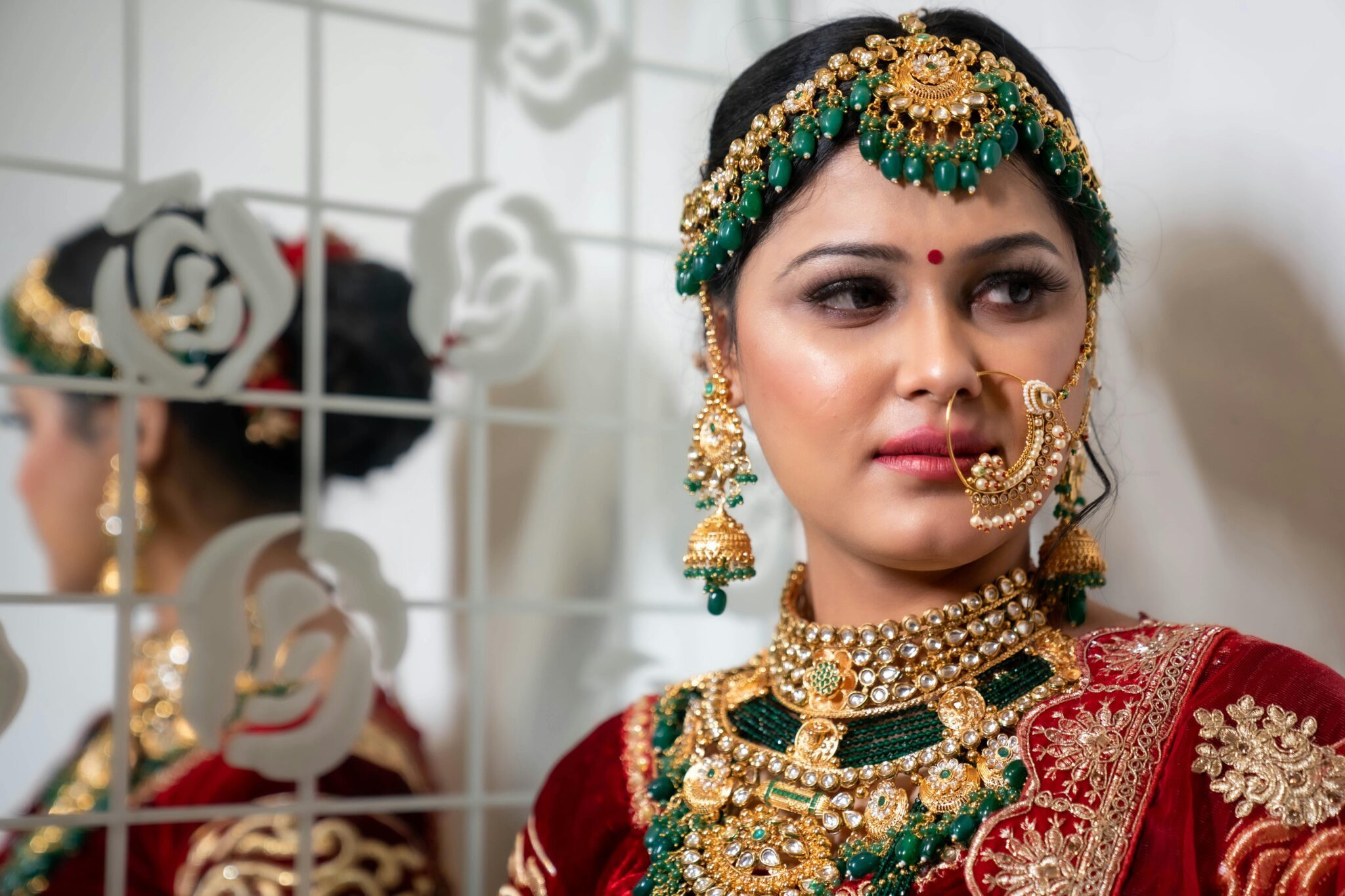 Stunning Types of Maang Tikas to Elevate Your Bridal Look! | Weddings ...